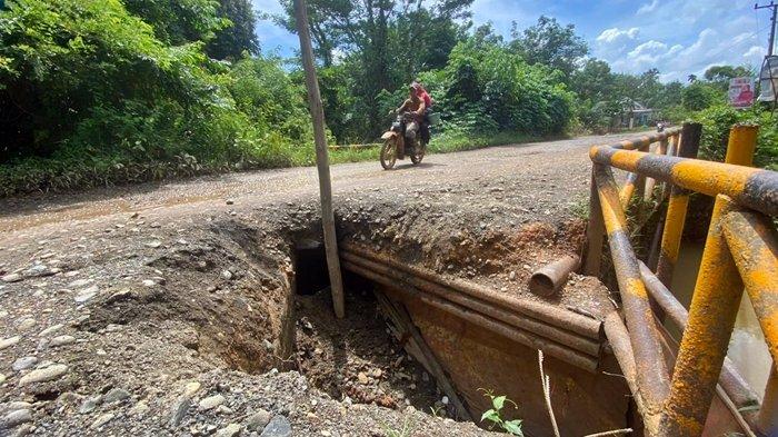 Lubang Menganga di Jembatan Sungai Baung, Jalur Alternatif PALI-Musi ...