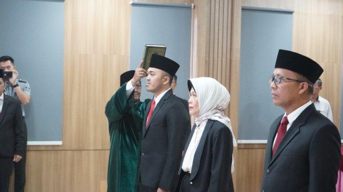 Lantik PPNS Satpol PP, Kakanwil Kemenkumham Sumsel Minta Jadi Pelindung Masyarakat - Sripoku.com