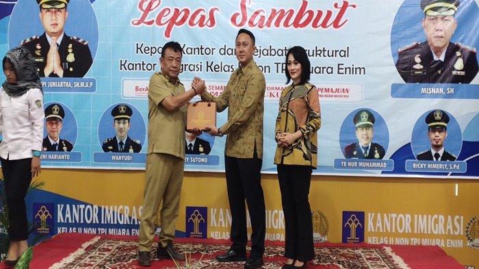4 Pejabat Kantor Imigrasi Kelas II Non TPI Muara Enim Pindah Tugas, Kepala Kantor Pindah ke ...