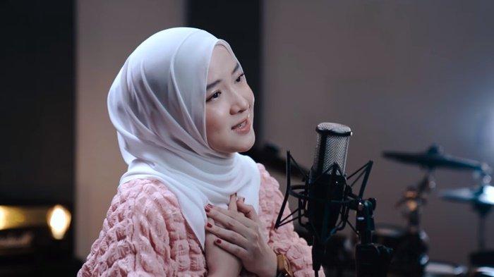 Lirik Sholawat Burdah, Maula ya Salli Wa Sallim Daiman Abadan Berisi Pujian untuk Nabi Muhammad ...