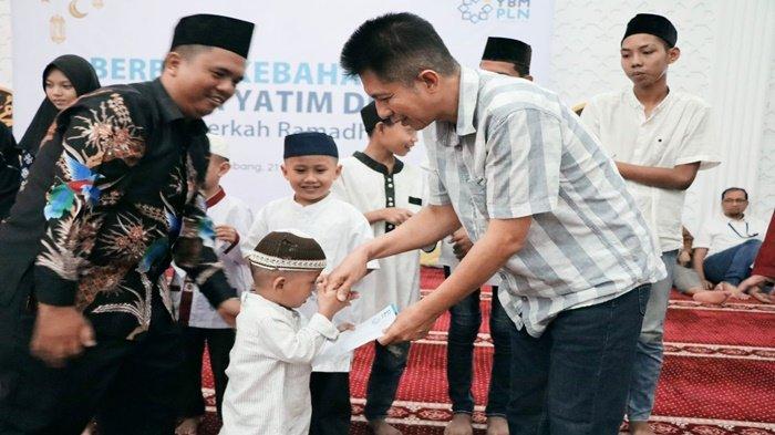 Yayasan Baitul Maal PLN UID S2JB Berbagi Kebahagiaan Bersama Yatim Dhuafa di Bulan Ramadhan ...