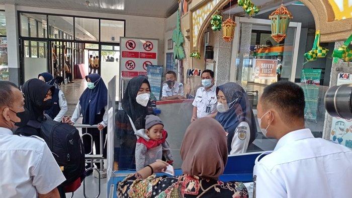 Ini Syarat Melakukan Pemesanan dan Pembatalan Tiket Kereta Api dari PT KAI - Sripoku.com