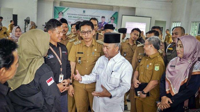 Pj Bupati Muba Turun Langsung Mentori Perangkat Desa Dalam Pembangunan, Sampaikan Skala ...