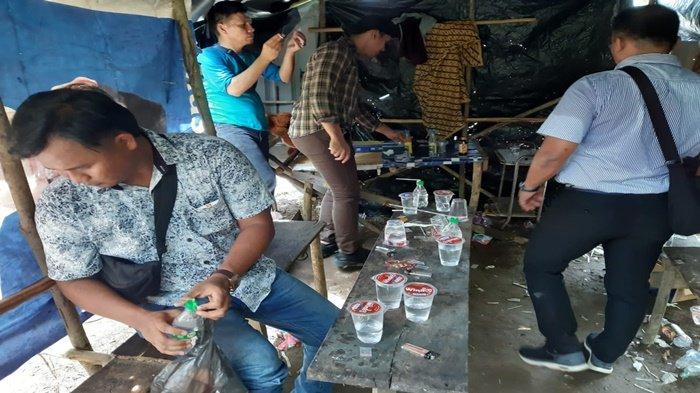 Diduga Jadi Tempat Konsumsi Narkoba, 6 Pondok di Desa Pantai Muratara Digerebek dan Dirobohkan ...