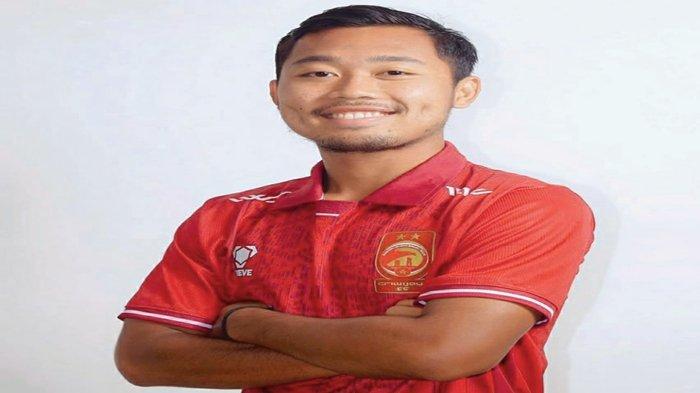 Profil Pemain Sriwijaya FC Fafa M Zuhud, Center Bek Muda Pernah Menimba Ilmu di Malaysia dan ...