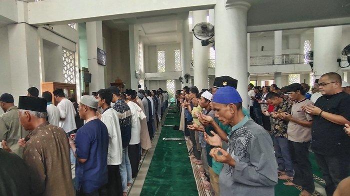 Kemenag Muara Enim Sumsel Ajak Masyarakat Gelar Salat Ghaib & Qunut ... Kemenag Muara Enim Sumsel Ajak Masyarakat Gelar Salat Ghaib & Qunut ...