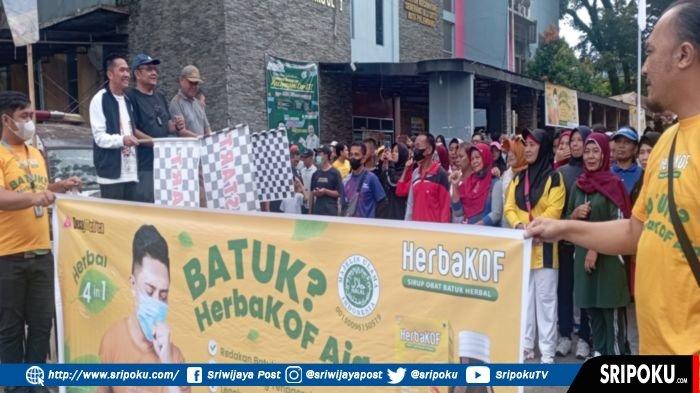 Ribuan Warga Seberang Ulu I Ikuti Jalan Sehat yang Digelar Pemkot ...