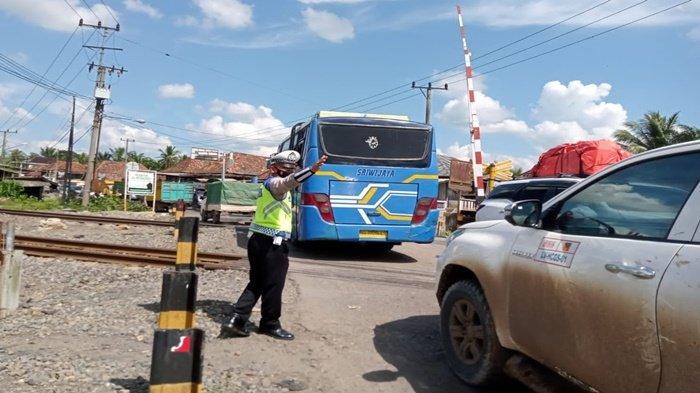 Antisipasi Kemacetan, Minta PT KAI Atur Ulang Jadwal Operasional Angkutan Kereta Api Babaranjang ...