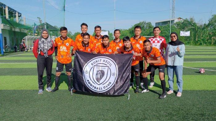 Tim Mini Soccer KKG Kecamatan Bukit Kecil 'Full Senyum' di Fase Grup ...