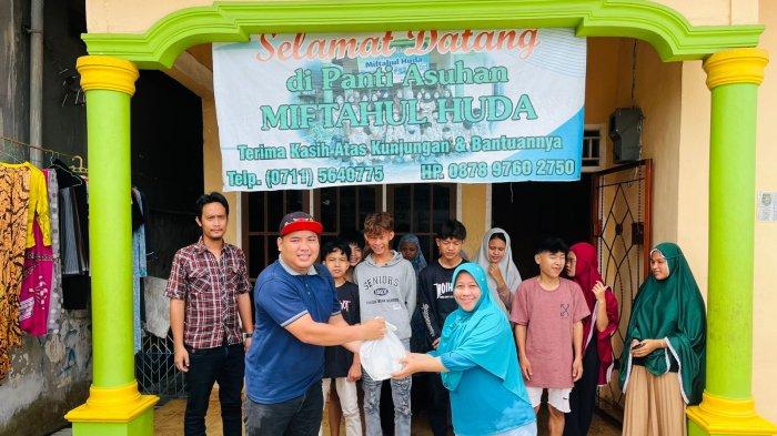 Sripo-Tribun Salurkan Bingkisan Pj Gubernur Sumsel Agus Fatoni ke Panti ...