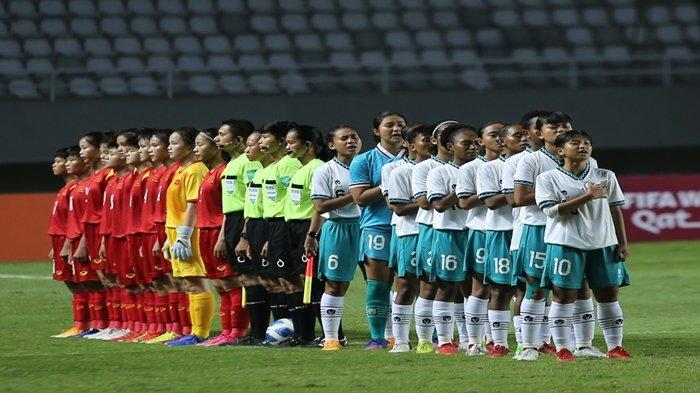 Parade Foto : Perjuangan Timnas Wanita Indonesia Vs Vietnam di Piala AFF U18 Wanita - Sripoku.com