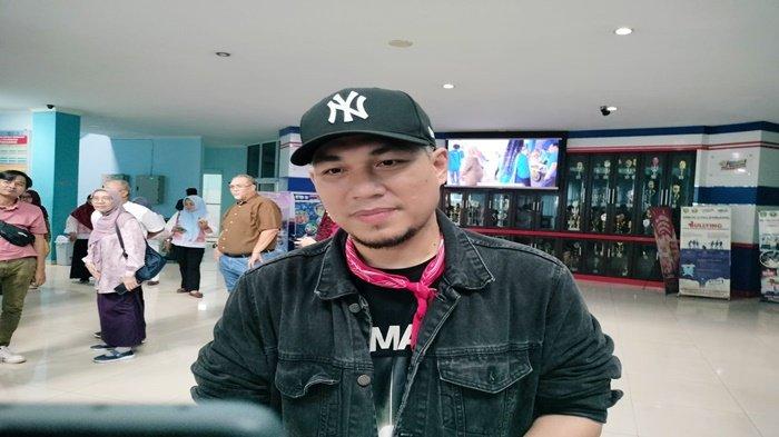 Nostalgia ke Sekolah, Rizal Armada 'Napak Tilas' ke SMKN 2 Palembang ...