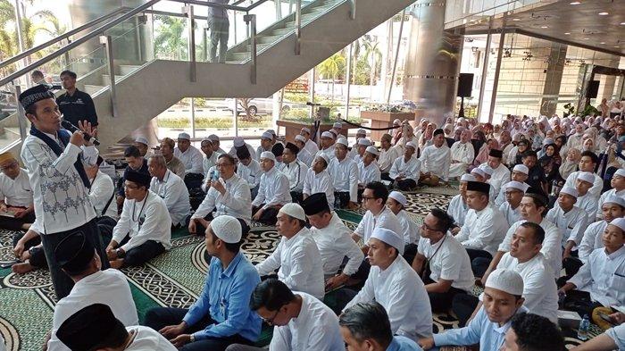 Hadir di Palembang, Ustad Maulana Ikut Meriahkan HUT BSB dengan Tausiah ...