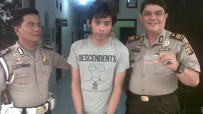 Terlilit Utang Judi Poker, Andre Curi dan Kuras ATM Teman - Sripoku.com