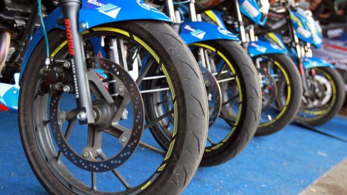 Inilah Cara yang Benar Tambal Ban Tubeless Sepeda Motor - Sripoku.com