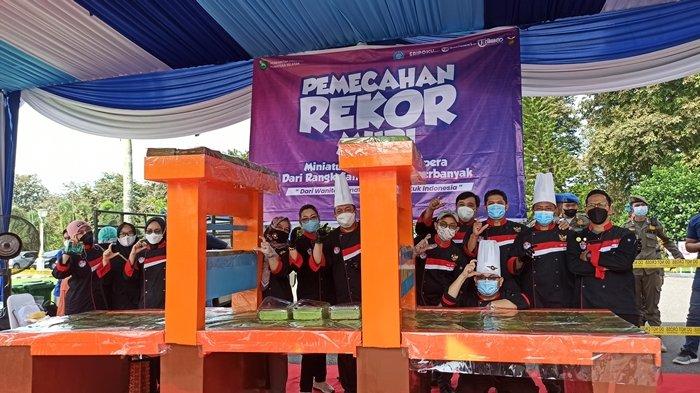 Resep Membuat Bolu Kojo Enak Standar Indonesian Chef Association ...