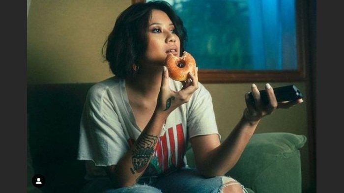 Unggah Foto Saat SMA dan Kini, Danilla Riyadi Asalnya Retweet Unggah ...