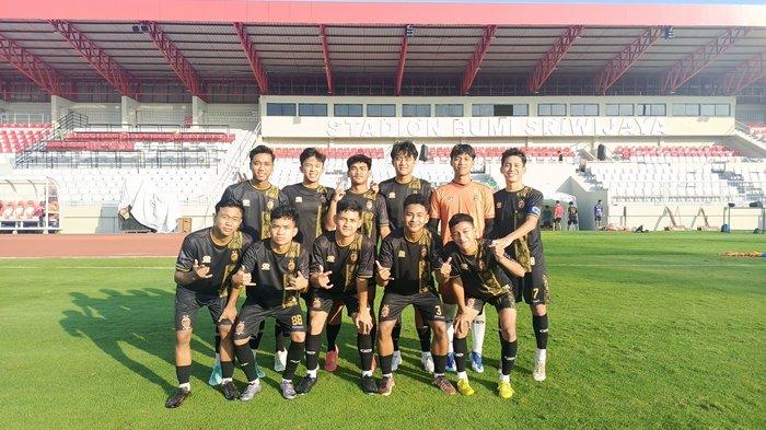 Isyarat Tetap Komit Bersama Sriwijaya FC, David Kembali Gelar Laga Ujicoba EPA U20 di Jasdam ...