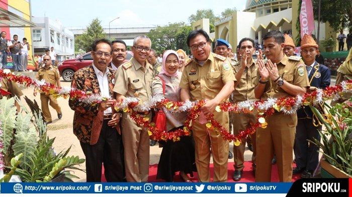 Sekda Sumsel H Nasrun Umar Berharap Di HUT Ke- 60 SMKN 1 dan 2 Palembang Cetak Generasi Unggul ...