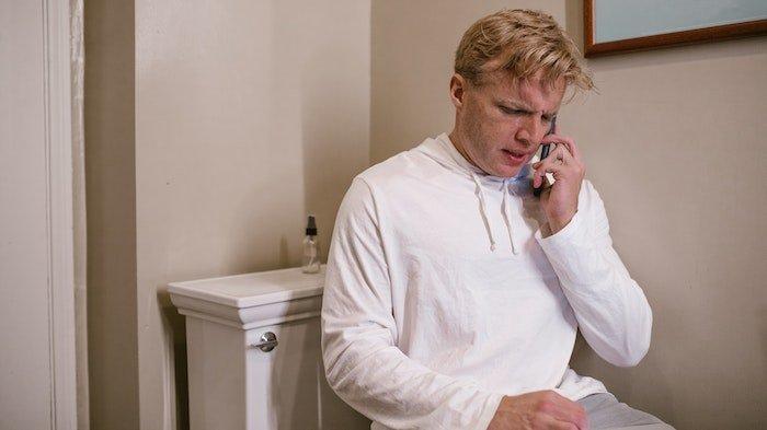 Cara Memeriksa Kondisi Kesehatan Tubuh dari Frekuensi BAB dan Warna ...