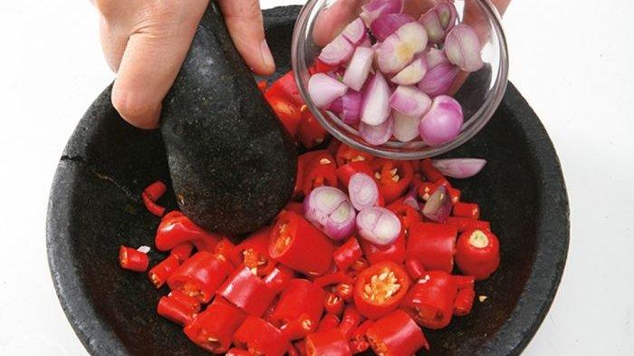 Tips Beli Ulekan atau Cobek, Perhatikan 3 Hal Penting Ini, Cek Warna ...