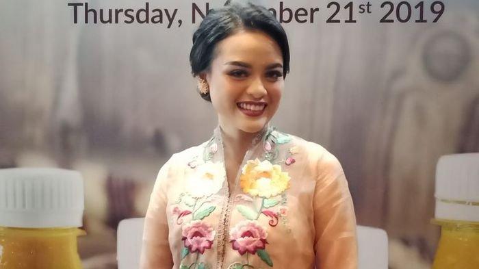 Inilah Rahasia Cantik dan Sehat Penyanyi Keroncong Muda Intan Soekotjo ...