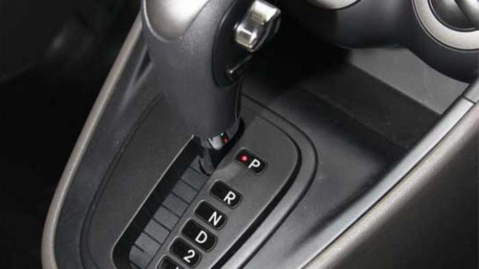 Mau Tahu, Apa itu “Kickdown" pada Mobil Matik? - Sripoku.com