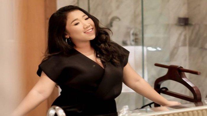 Profil Kiky Saputri Komika yang Berani 'Sindir' Pejabat, Susi Pudjiastuti Disebut Titisan Ratu ...