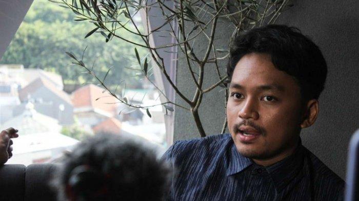 Selesai Syuting KKN di Desa Penari, Calvin Jeremy Kapok Main Film Horor ...