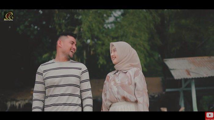 Lirik Lagu Meuchen Meukareung oleh Ramlan Yahya feat Ami Rahmi, Lagu Bahasa Aceh Viral Makna ...