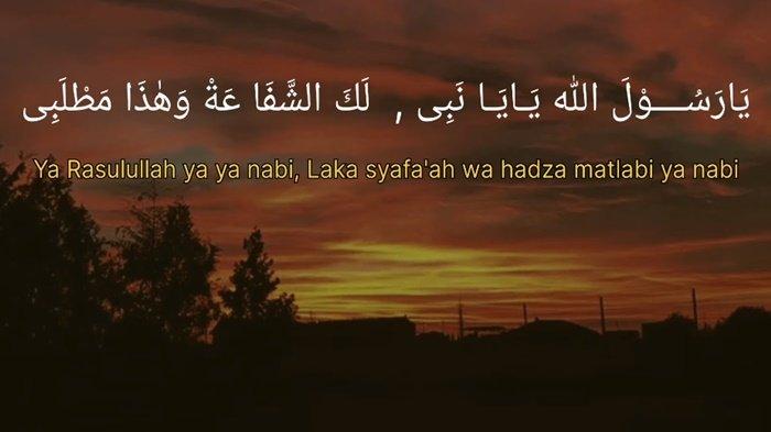 Lirik Sholawat Isyfa Lana Lengkap Arab, Latin & Arti, Berisi Pujian dan ...