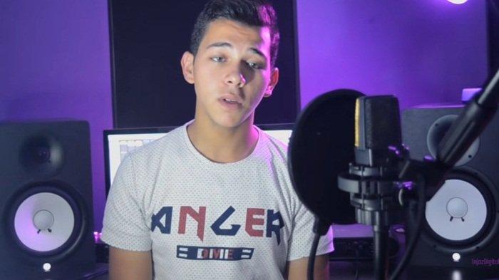 Lirik Sholawat Tasmauni Robbah oleh Mohamed Youssef, Lagu Religi ...