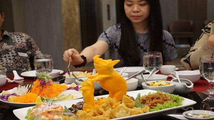Excelton Hotel Palembang Hadirkan Menu Imlek Dengan Rasa Premium ...