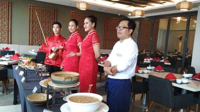 D'Lotus Restaurant Hotel Harpers Sajikan Menu Khas Negeri Tirai Bambu - Sripoku.com