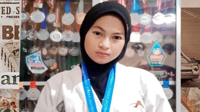 Nabila Siswi SMK 2 Palembang Raih Medali Perak di Kejurnas Karate ...
