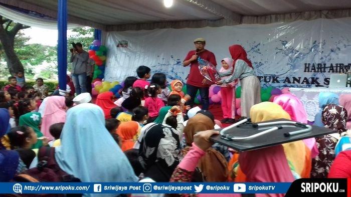 Pendongeng Kak Awam Prakoso Salut dengan Antusiasme Warga Kota ...