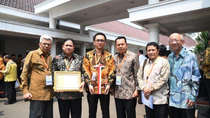 Berhasil Dalam Pengembangkan UMKM , Perdana , Sumsel Terima Penghargaan ...