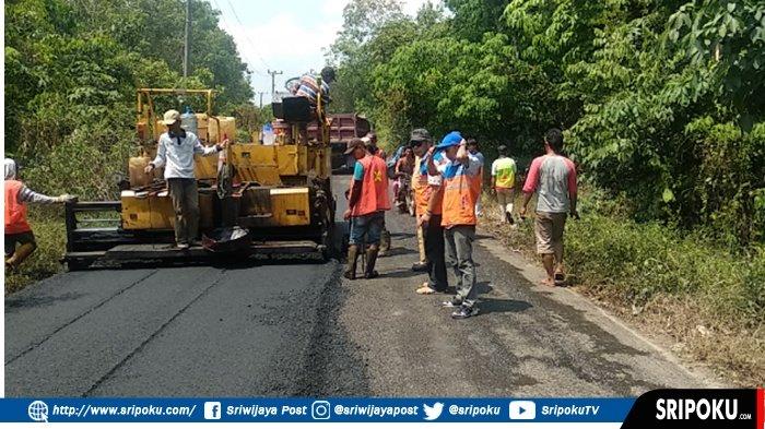 Perbaikan Jalan Poros Penghubung antar Kabupaten di PALI Dipercepat ...