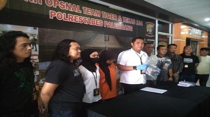Terlilit Utang Pinjol, Wanita Muda di Palembang Bobol Minimarket ...