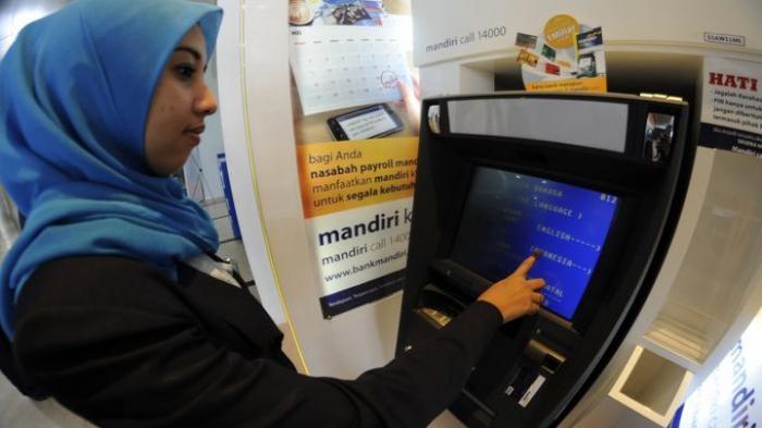 ATM Layar Sentuh Bank Mandiri (FOTO) - Sripoku.com