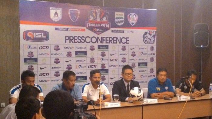 Empat Tim ISL Gelar Press Conference - Sripoku.com