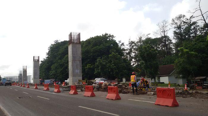 Terkena Pengerjaan Tiang LRT, Gorong-gorong di Jalan Protokol Palembang ...
