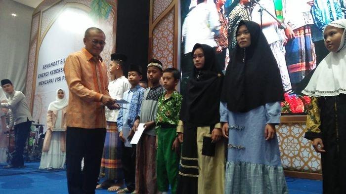 PTBA Santuni 500 Anak Yatim dari Pondok Pesantren yang Ada di Kabupaten Muaraenim - Sripoku.com