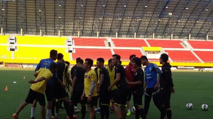 Asri Akbar Belum Adaptasi dengan Stadion Gelora Sriwijaya Jakabaring ...