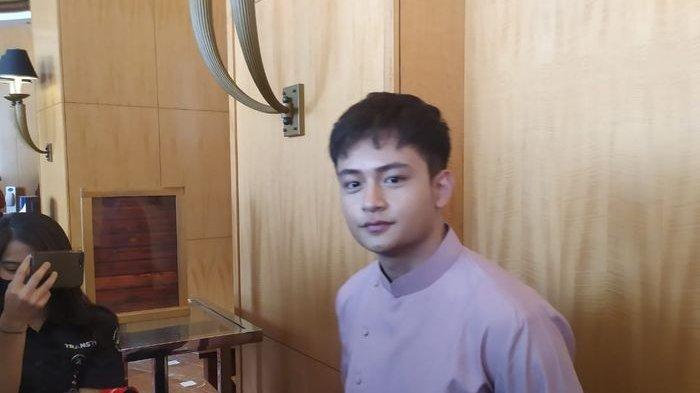 Pria Ini Blak-blakan Bongkar Suasana Prosesi Lamaran Ria Ricis dan ...