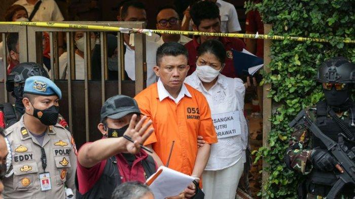 Daftar Pertanyaan Kuasa Hukum Ferdy Sambo yang Jadi Viral, Sempat Ditegur Majelis Hakim ...