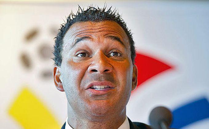 Ruud Gullit Terkejut Milan Tunjuk Seedorf sebagai Pelatih - Sripoku.com