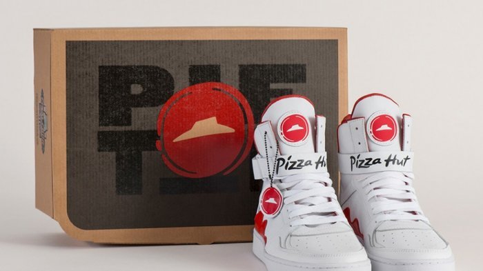 Ajaib! Sepatu Pizza Hut Ini Bisa Pesankan Pizza Favorit Secara Otomatis ...