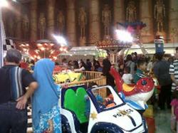 Arena Bermain Anak di Palembang Diserbu - Sripoku.com