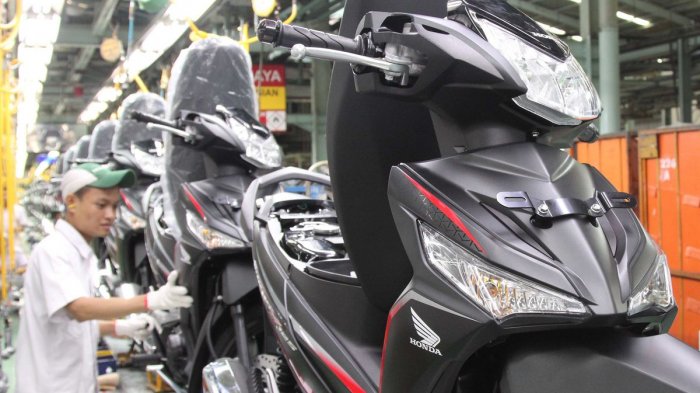Honda Supra X 125 FI Tampil Lebih Sporty - Sripoku.com